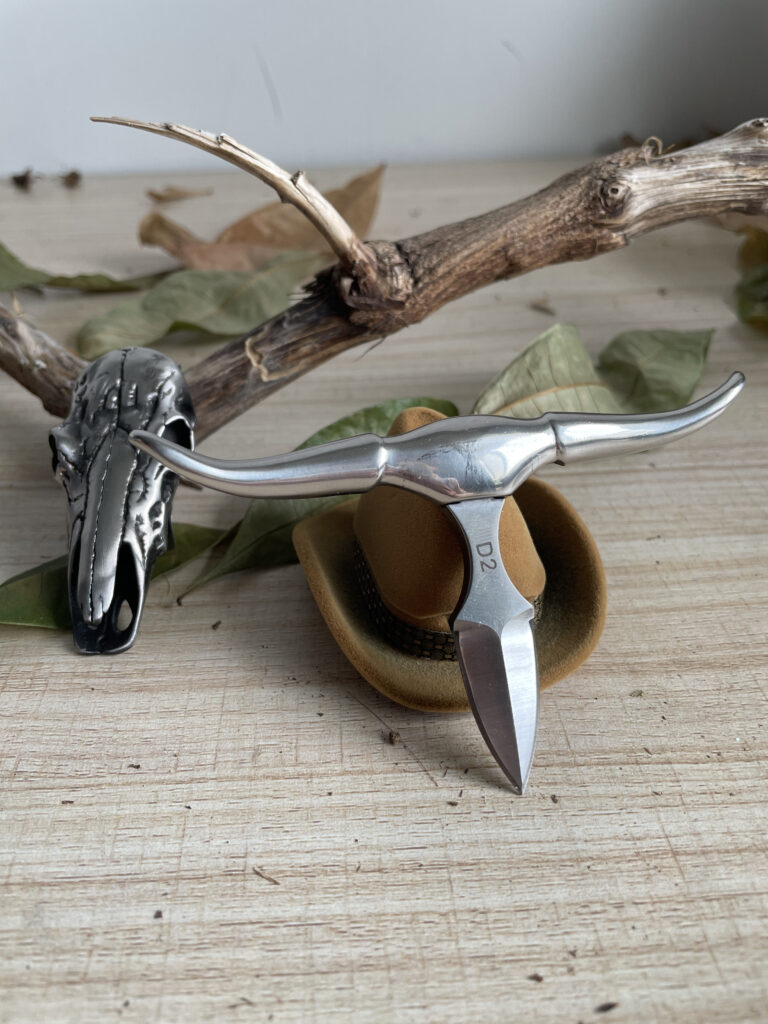 Damascus Dagger Longhorn Skull – Kris KnifeStudio
